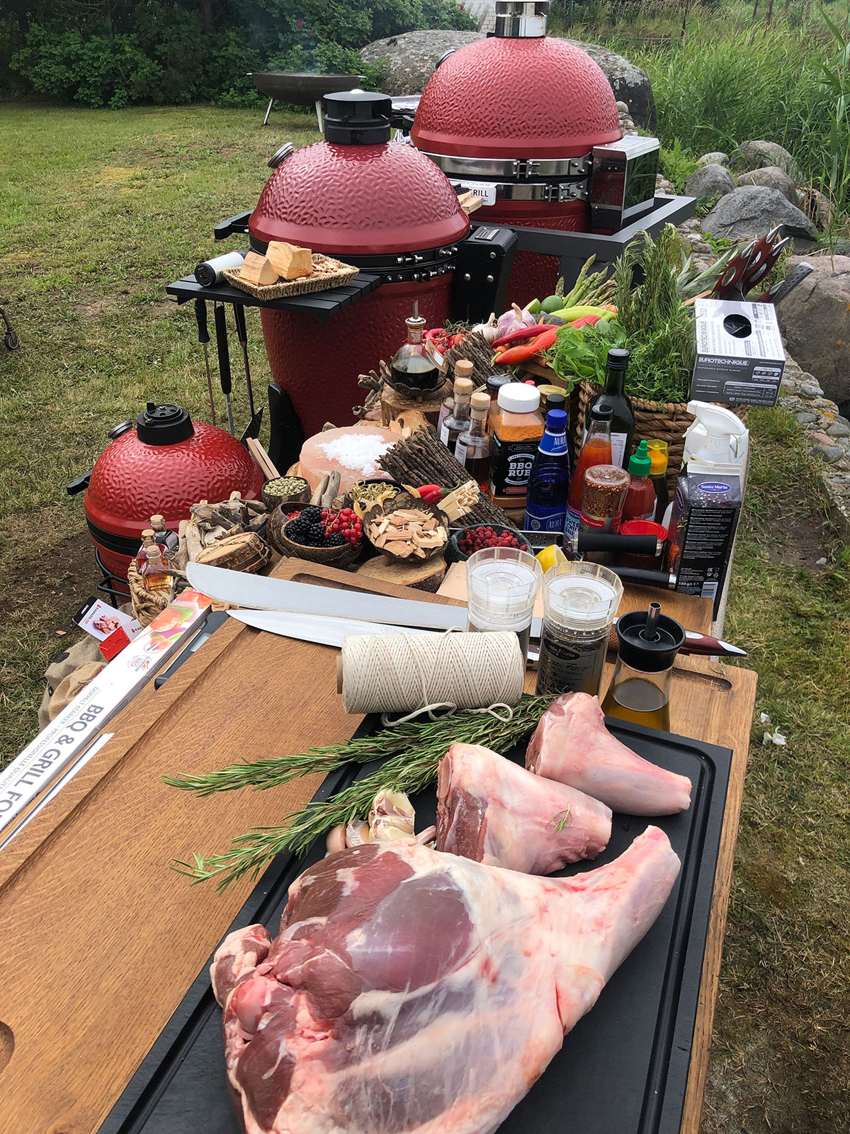 GRILL&BBQ SCHOOL SET-UP - BBQ Entertainment